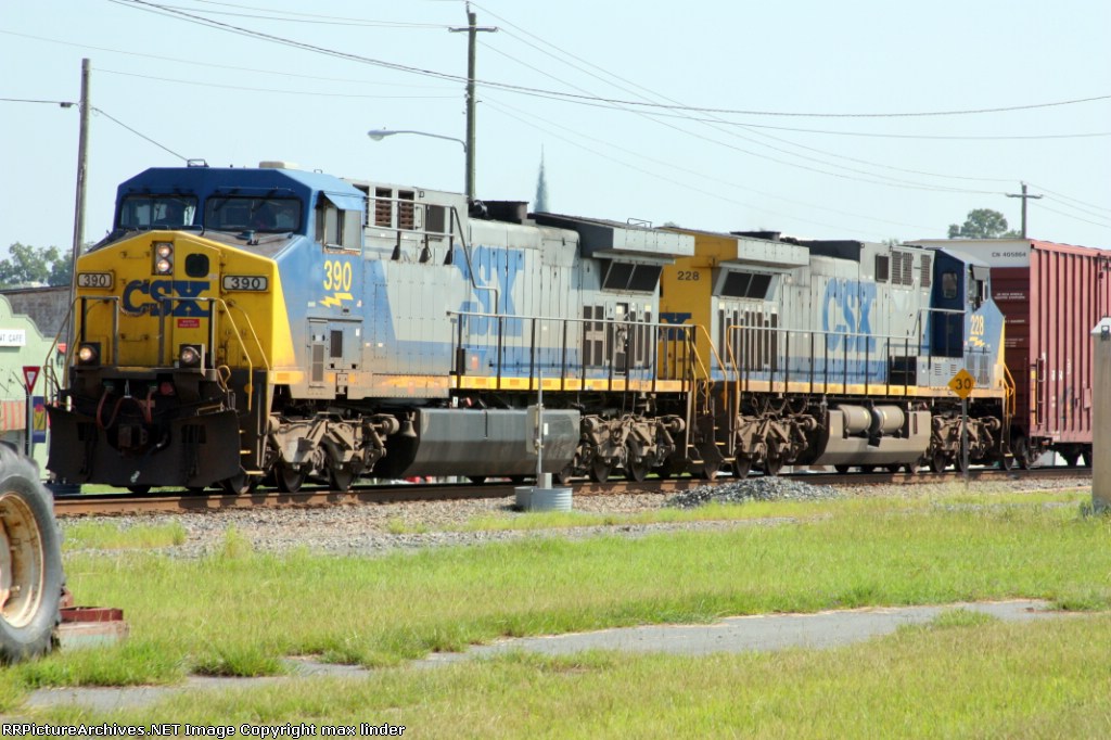CSX 390